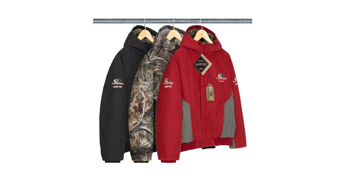 GORE-TEX Mossy Oak® Jacket - SS26 - Supreme Drop List